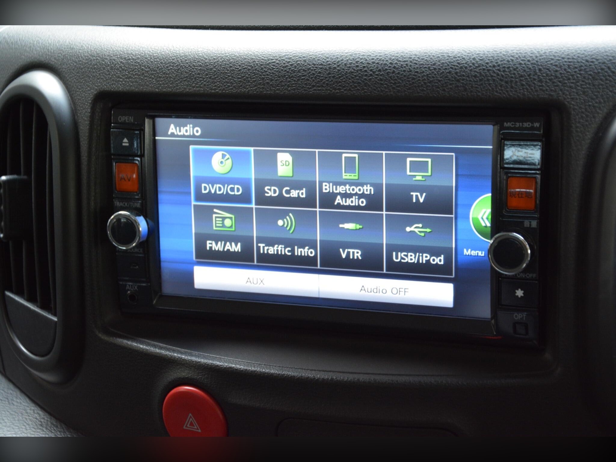 Used 2014 Nissan Cube 1.5 -15 X 80th Special Colour Edition - for sale ...